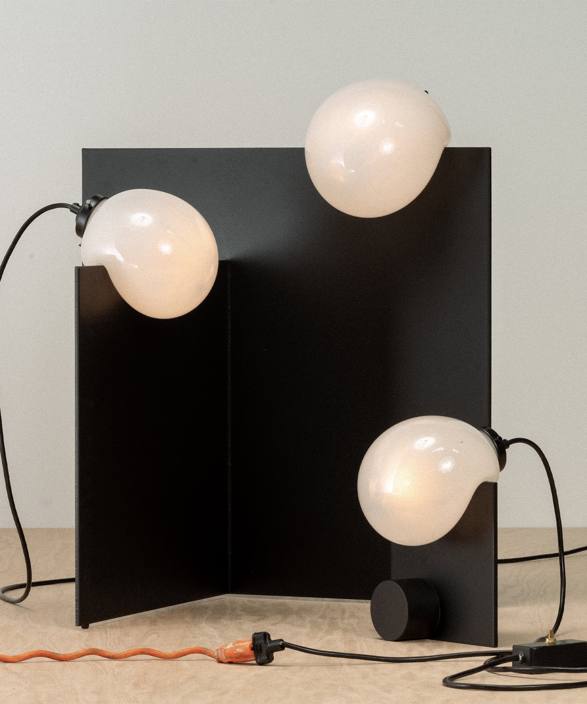 Bloop Floor Lamp by Nicholas Pourfard | Contemporary Design | TRNK